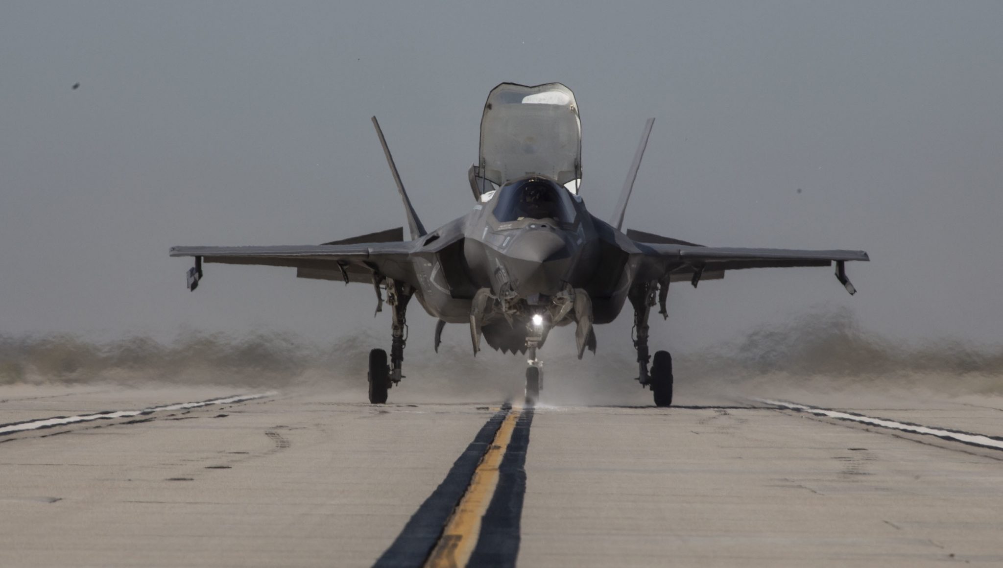 Stopping Mid-Air: F-35B Lightning II's Conduct Vertical Landings ...